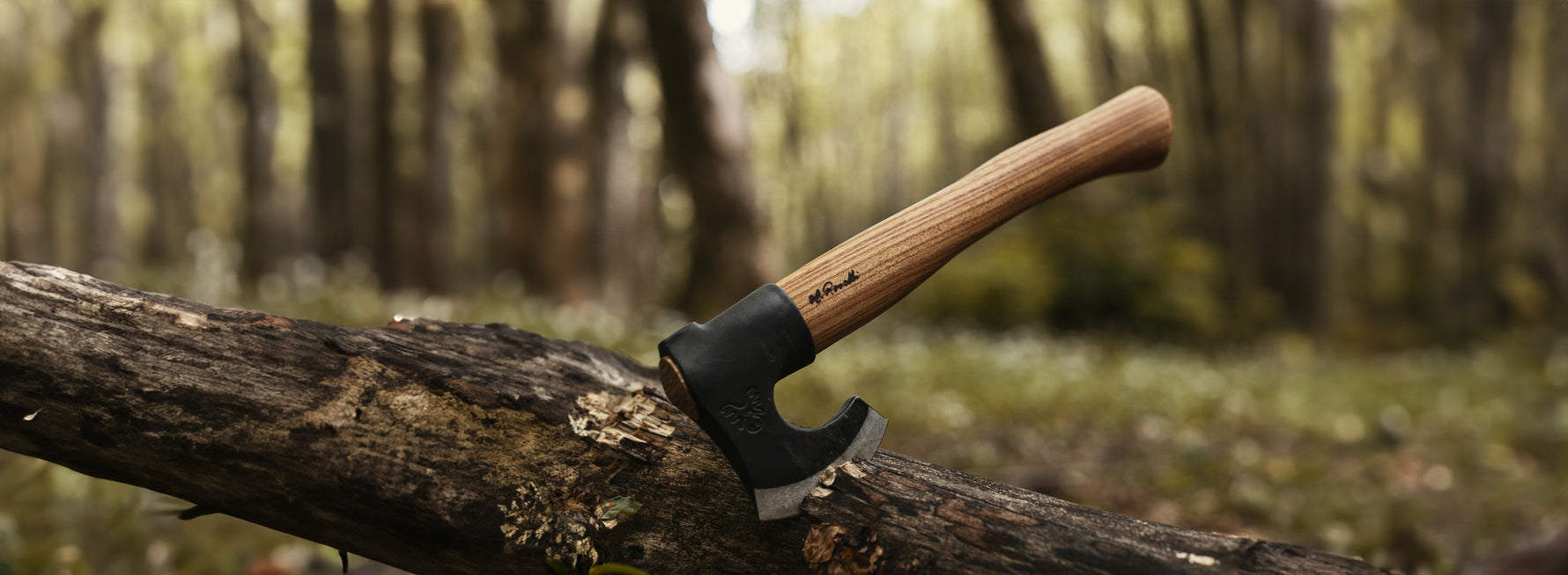 Roselli – handmade Finnish knives and axes since 1976.