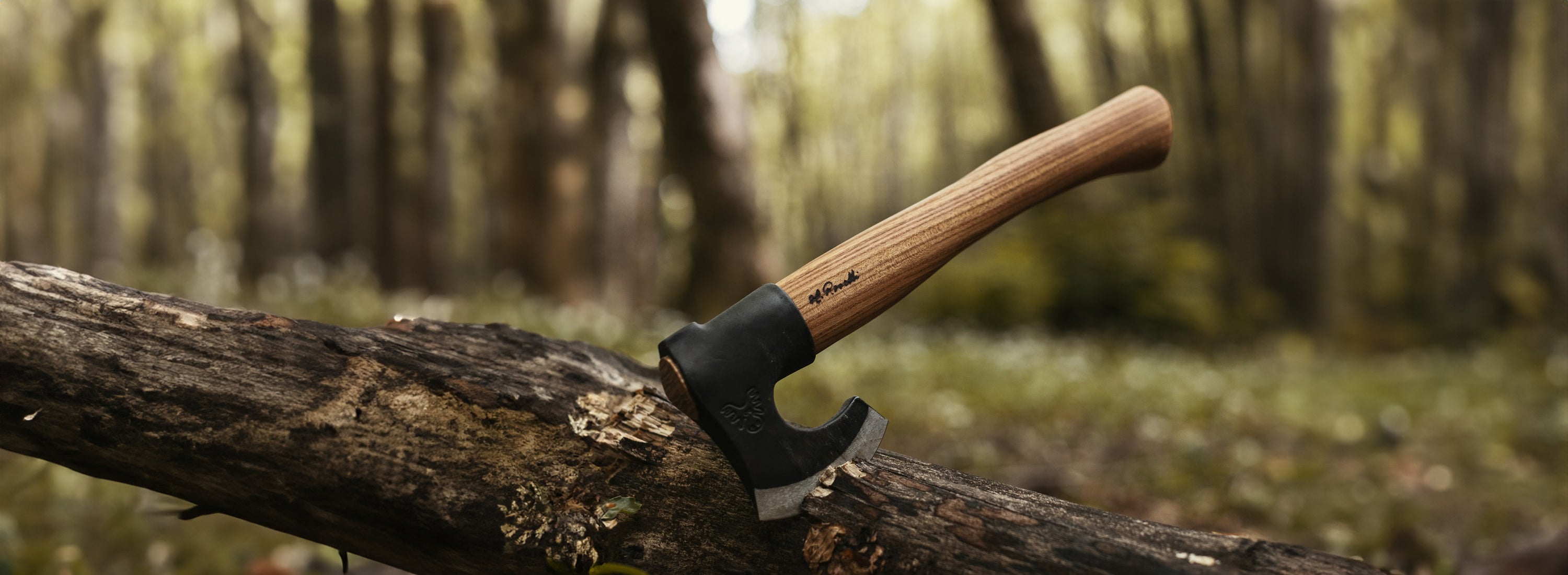 Roselli – handmade Finnish knives and axes since 1976.