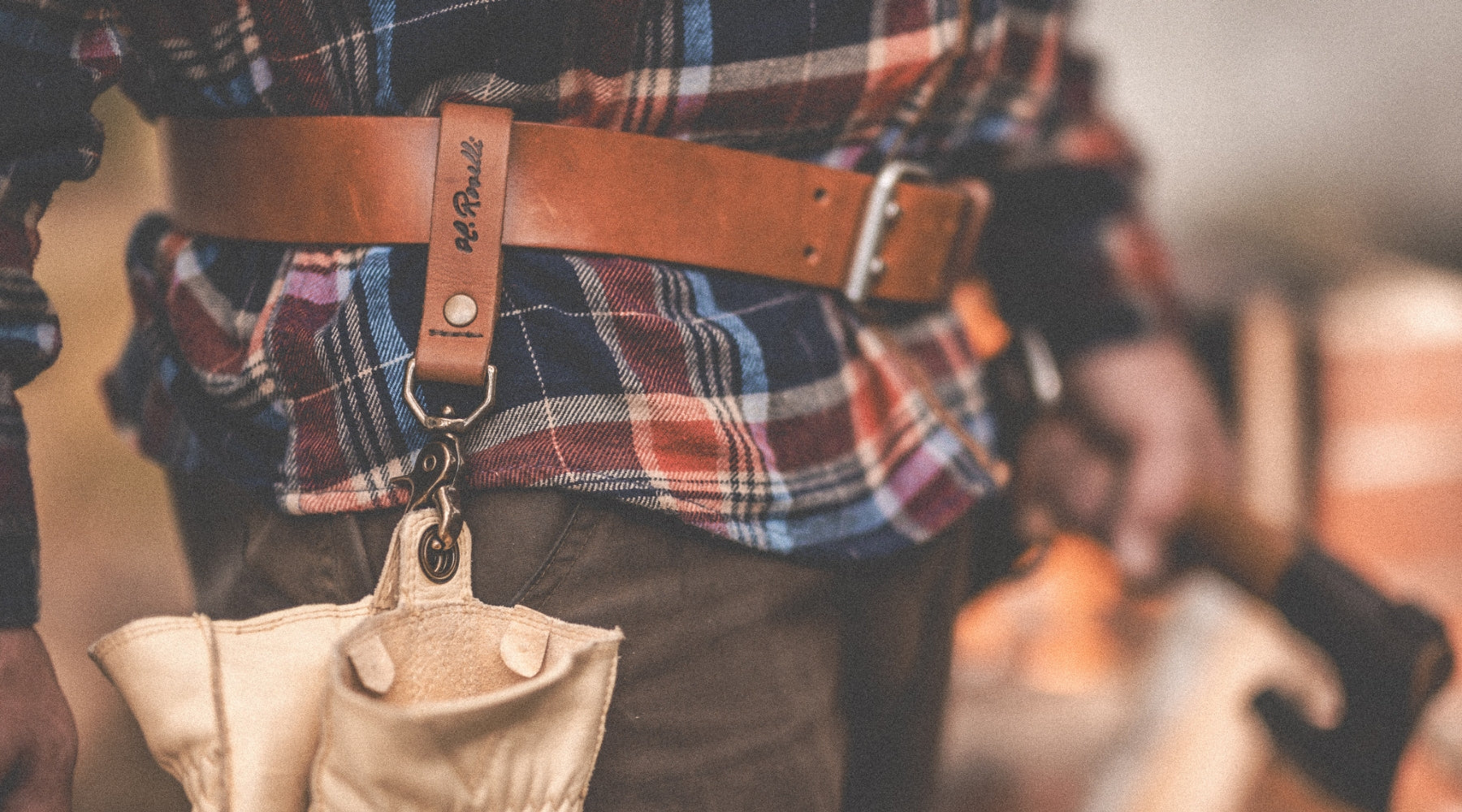 Roselli – handmade Finnish knives and axes since 1976.